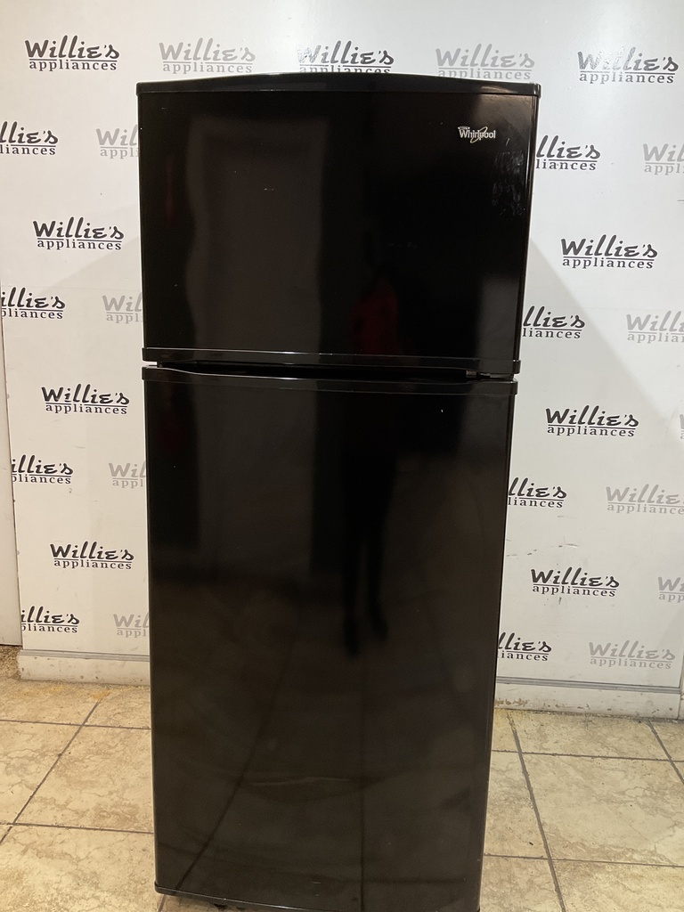 Whirlpool Used Refrigerator Top and Bottom 28x68 (Black) | Willie's ...